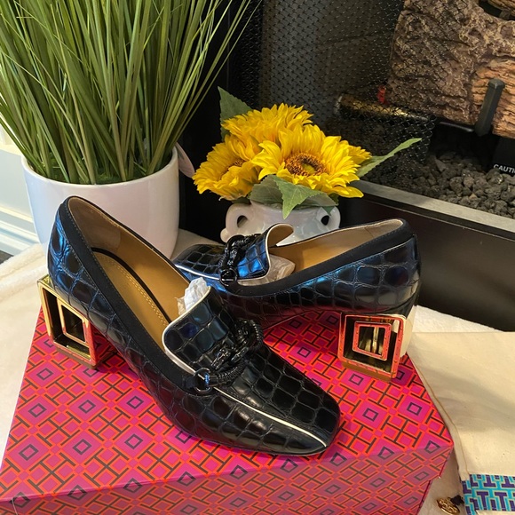 Tory Burch | Shoes | Last One Tory Burch Jessa Hard Loaf Pump Croco ...